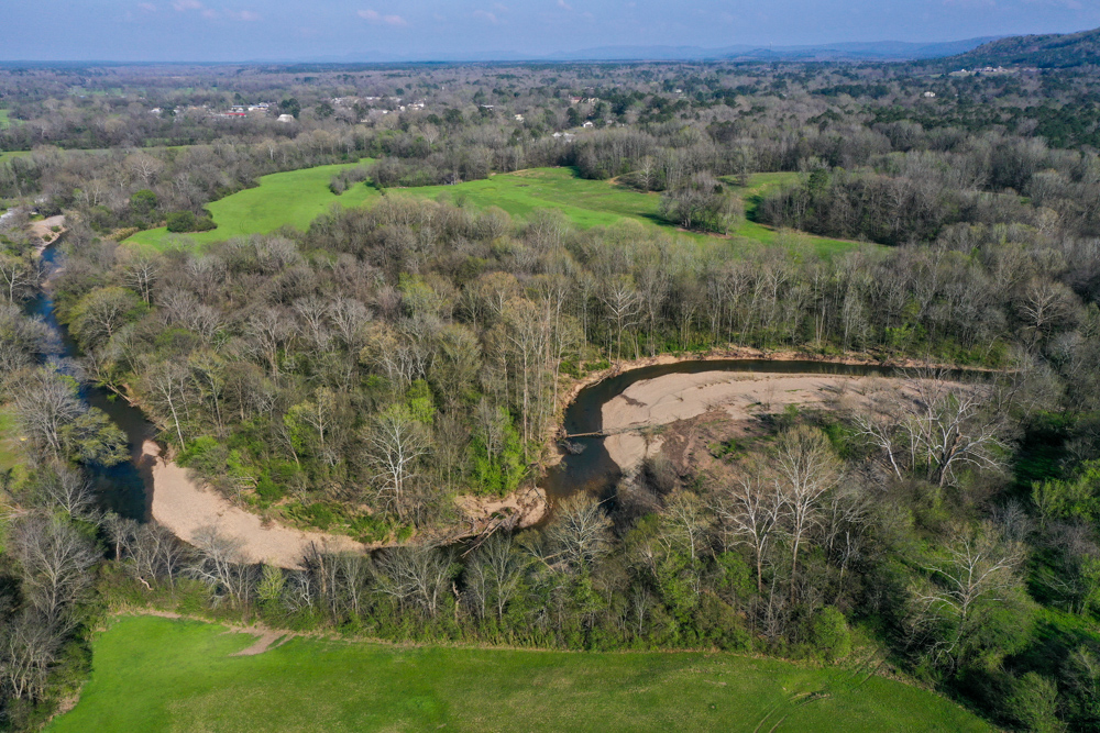 Montgomery 220 - Midwest Land Group