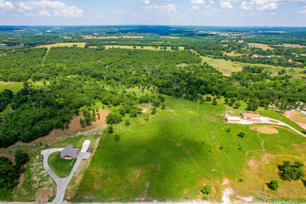 Creek 12 - Midwest Land Group